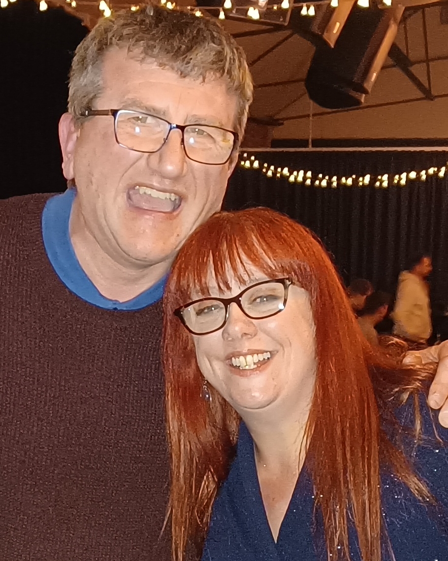 BARNES, ANGELA 9 – A RICH COMIC LIFE