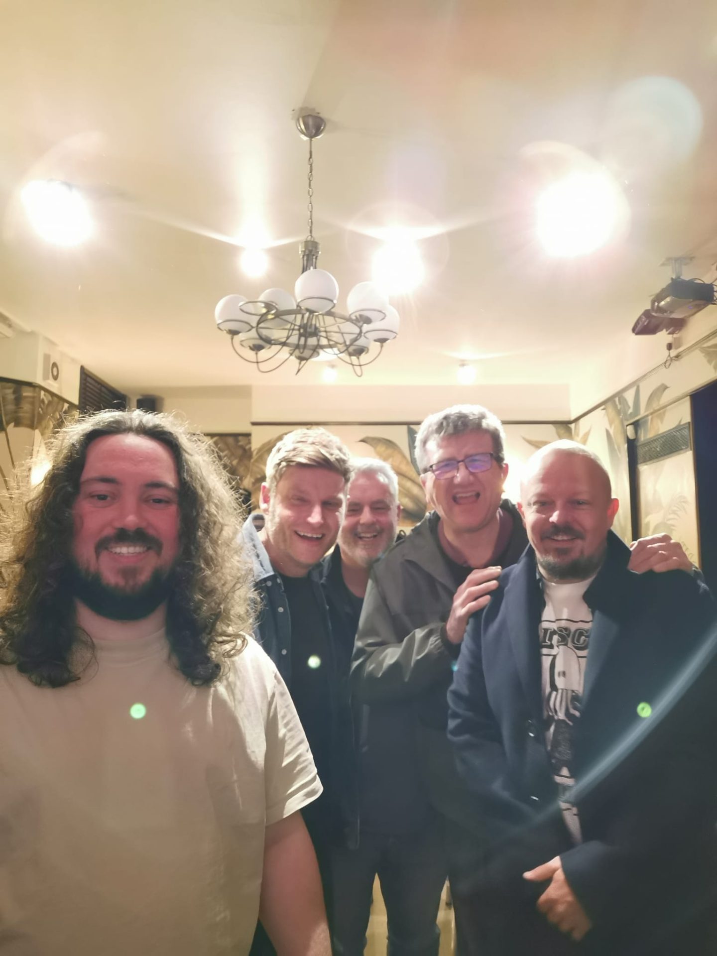 LEWIS, TIM, BENNETT, SCOTT, TULIP, ANDY, GILL, JAMES 5 – Copy – A RICH COMIC LIFE